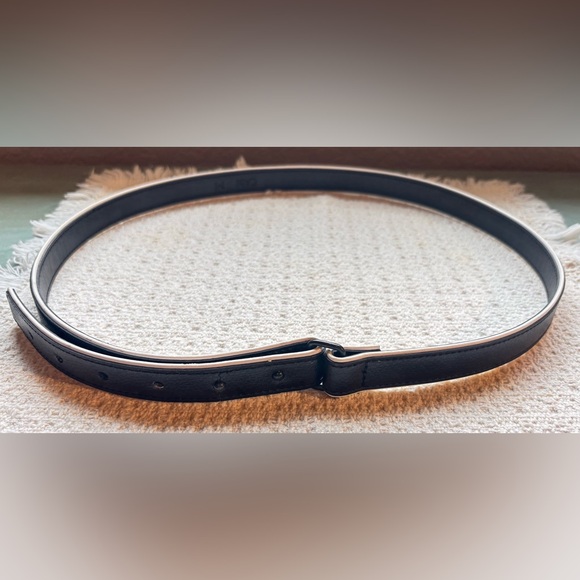 CAbi | Accessories | Cabi 78 Salt And Pepper Hole Punch Belt | Poshmark